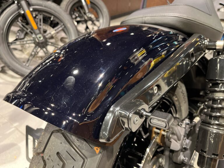 【ハーレー足つき&カスタム】2023年式 スポーツシリーズ ナイトスタースペシャル【RH975S】カスタム車＆足つきチェック ...