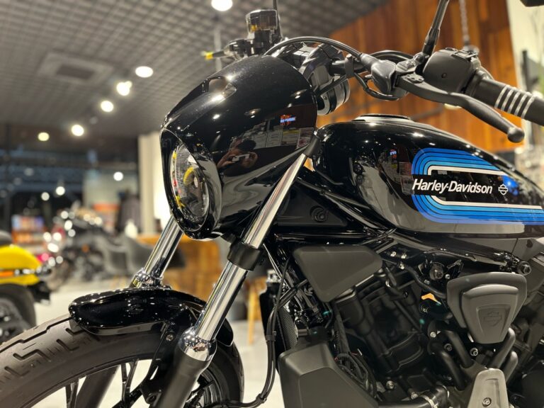 【ハーレー足つき&カスタム】2023年式 スポーツシリーズ ナイトスタースペシャル【RH975S】カスタム車＆足つきチェック ...